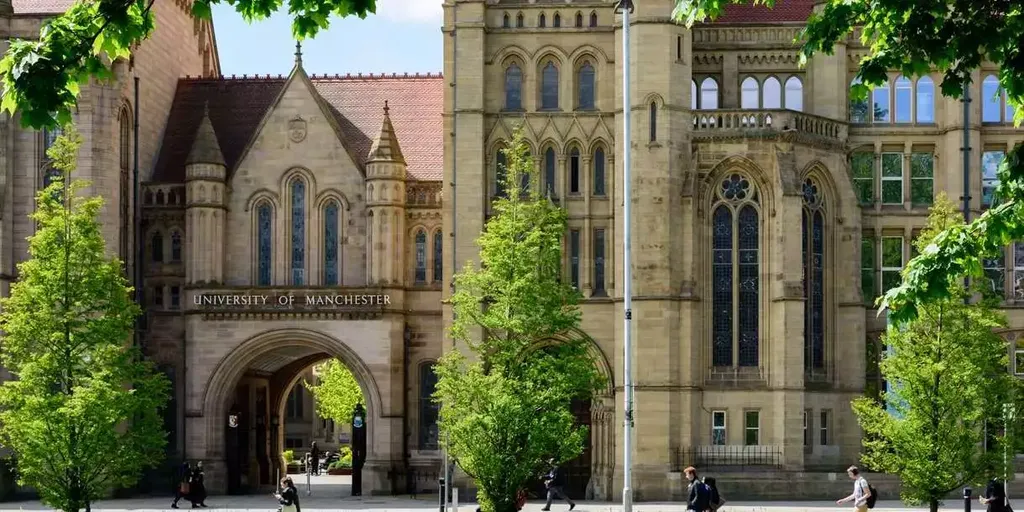 Bedah Kampus The University of Manchester: Beasiswa, Persyaratan, dan Jurusan Tersedia - Pusat ...